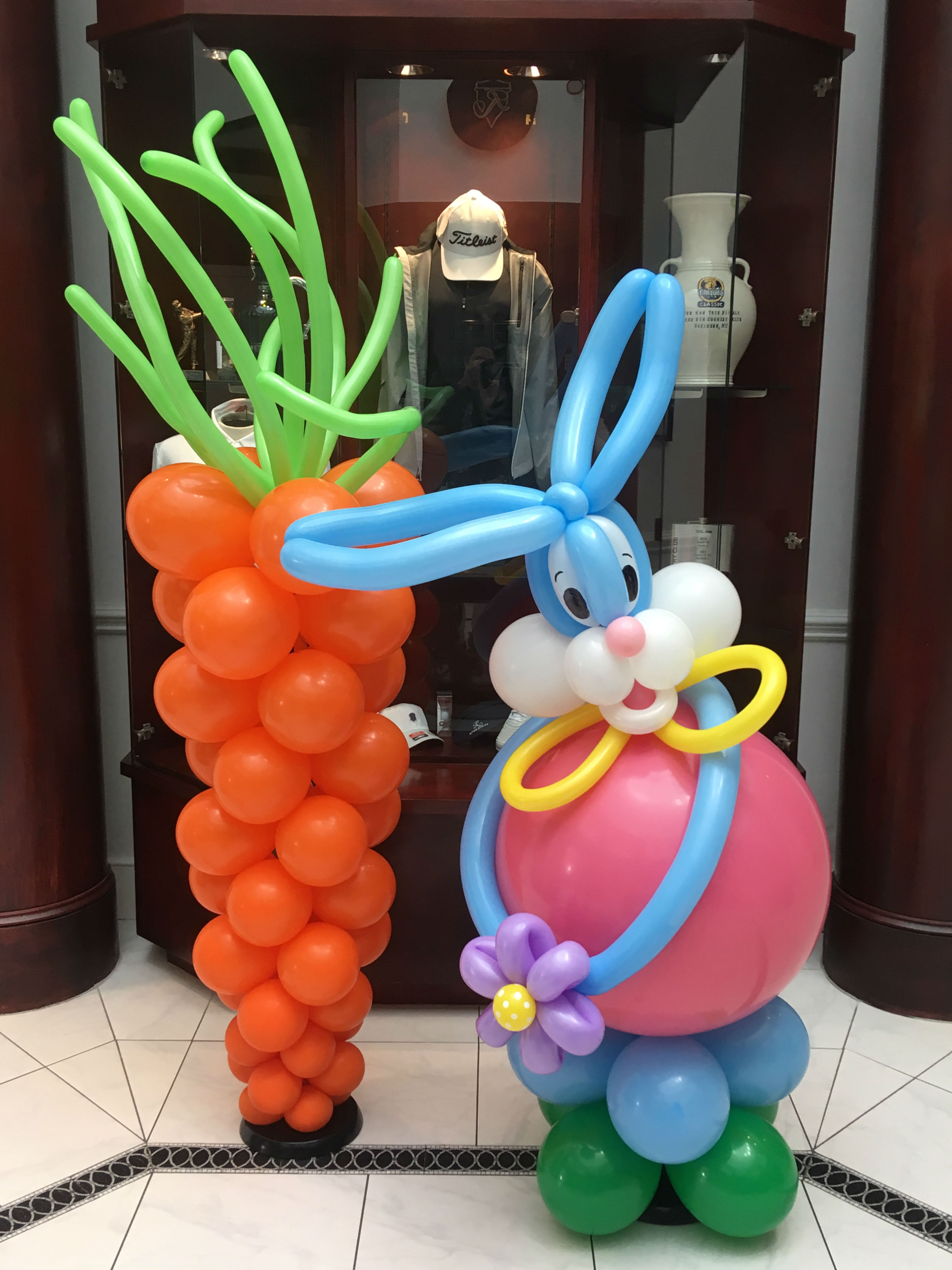 Balloon Art Sculptures and Decor | Made Ya Look Balloons